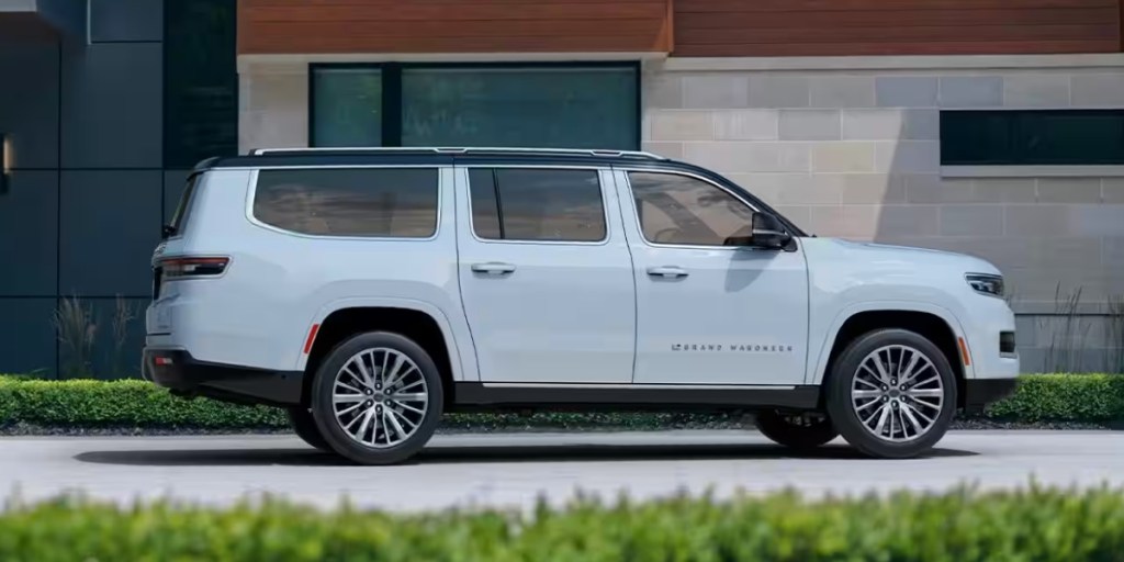2024 Dodge Durango: Stellantis Didn't Kill the Last Dodge SUV
