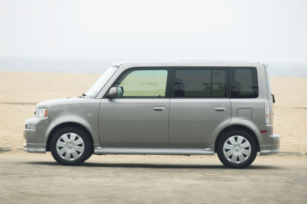 Best Weird Boxy SUVs That Aren't the Honda Element
