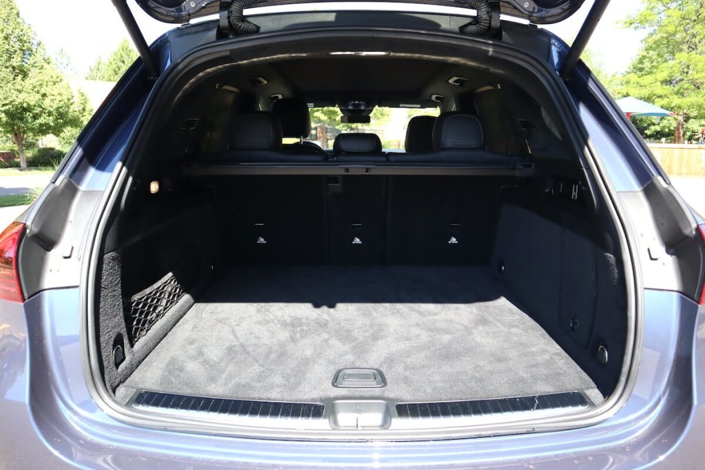 6 Sensical Features on the 2024 Mercedes-Benz GLE 63 S AMG