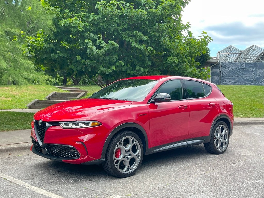 2024 Alfa Romeo Tonale Review: Racing DNA Wrapped in Italian Luxury