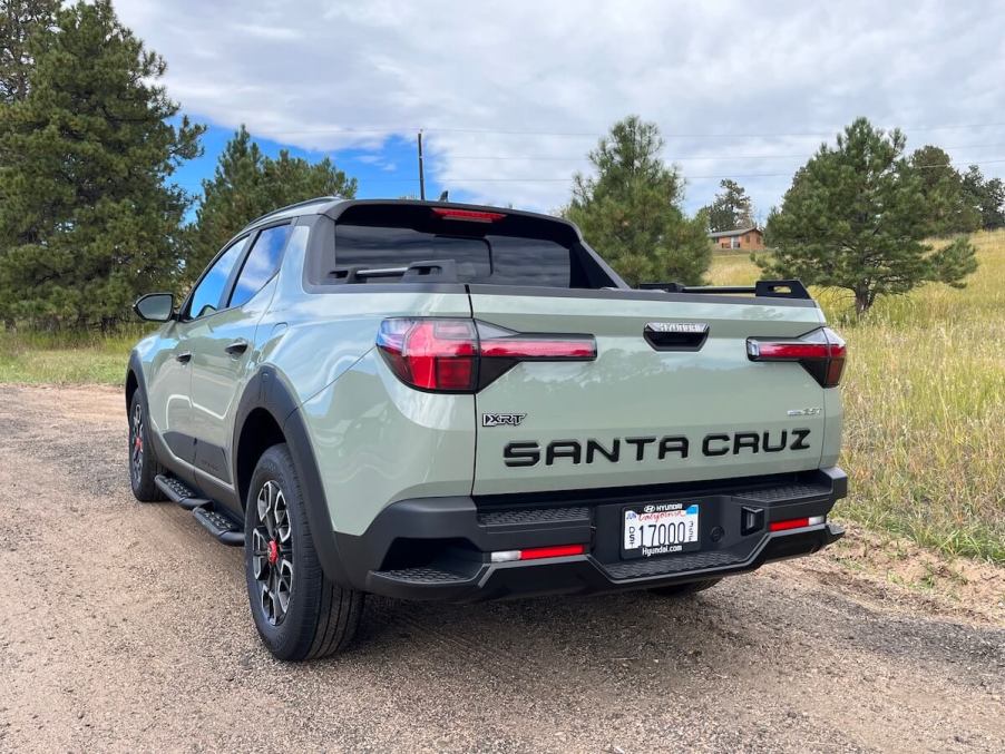3 Big Pros and 2 Minor Cons of Driving the 2024 Hyundai Santa Cruz XRT ...