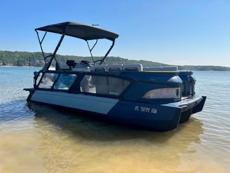 New to Boating? The Sea-Doo Switch Cruise Limited Might Be Your Best Bet