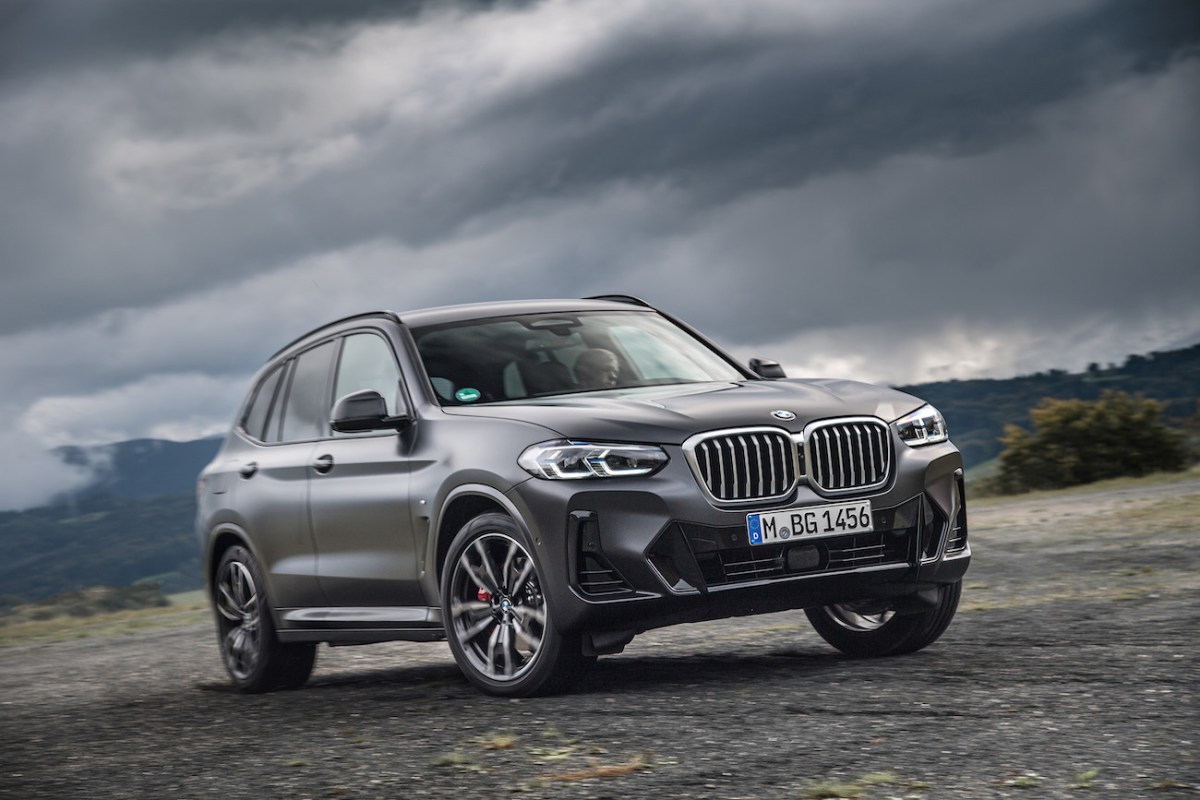 3 More Affordable Luxury Compact SUVs Than the Maserati Grecale