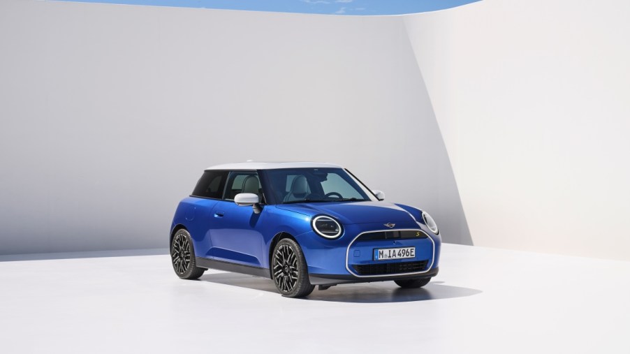 2025 Mini Cooper EV: New Details Revealed