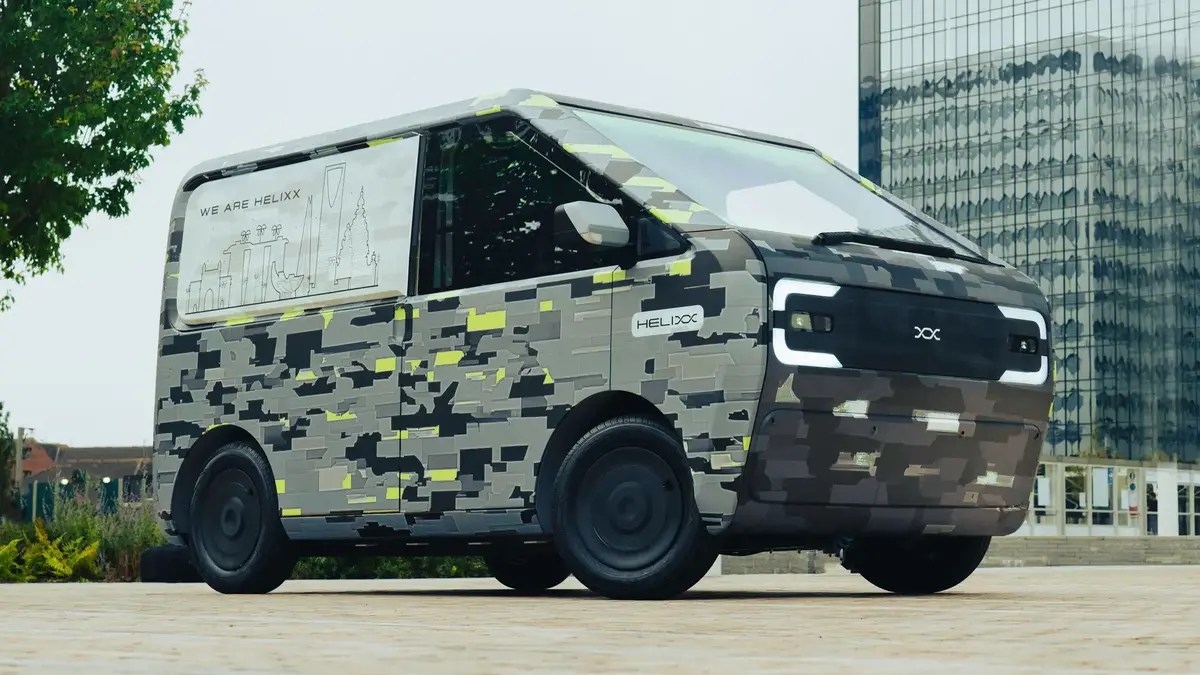 First Ever 3D-Printed Delivery Van Ready for Production