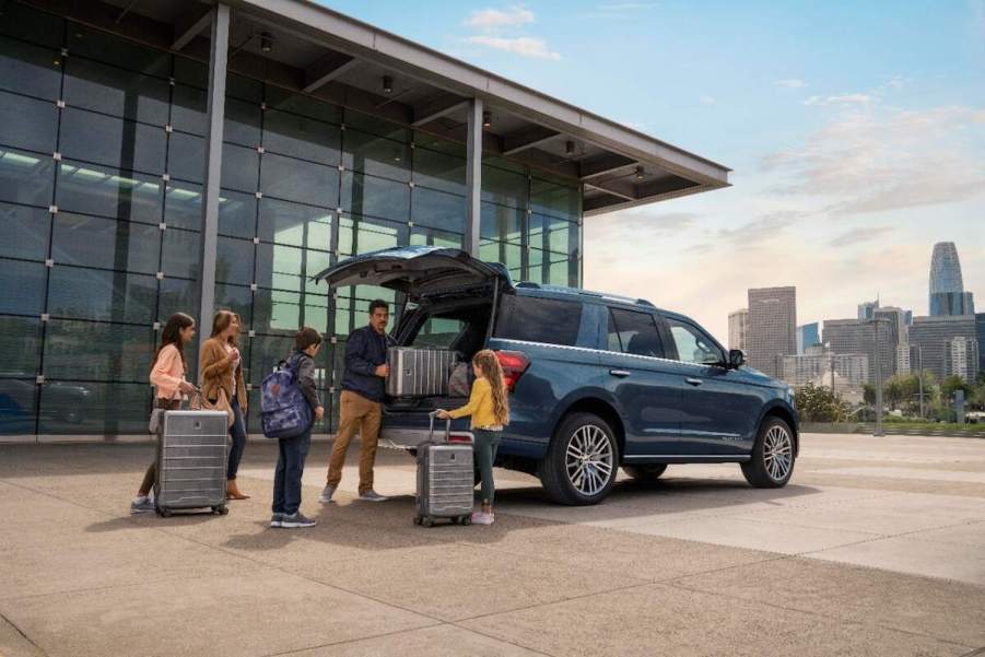 Power Liftgates: Everything You Need to Know About These Convenient SUV ...
