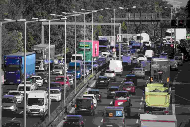 Top 5 Reddit Car Communities for You to Burn Hours of Free Time