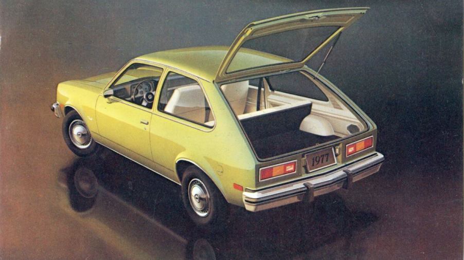 1 Pontiac Hatchback Was So Slow Its 0-60 Time Looks Like a Typo