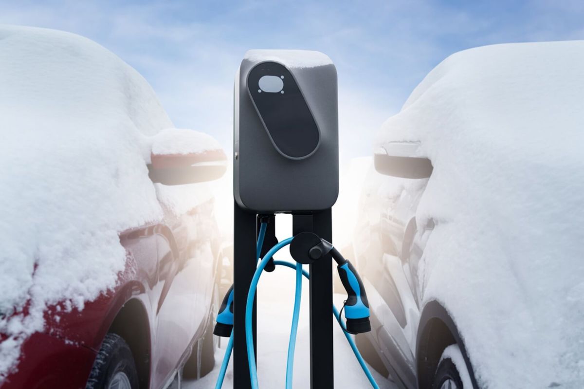 Worried About Your Electric Car in Cold Weather? Use These Tips To Stay ...