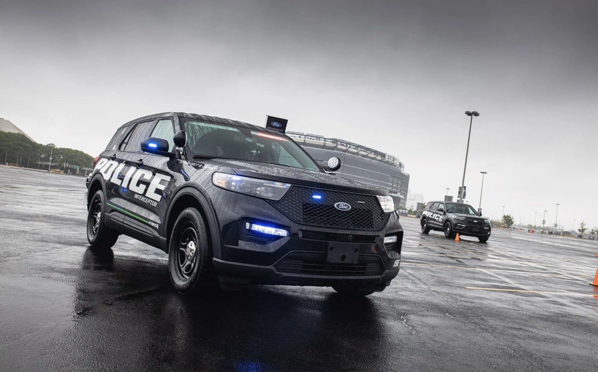 How to Spot Unmarked Ford Explorer Police Inceptors