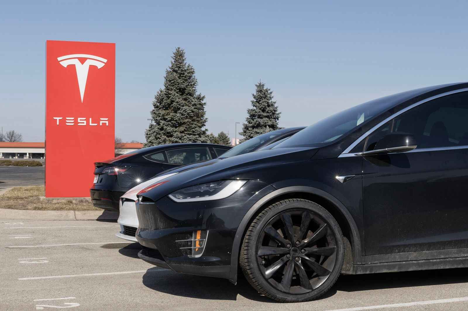 Tesla Has Another Safety Recall, Now for 125,000 Cars Going Back to 2012