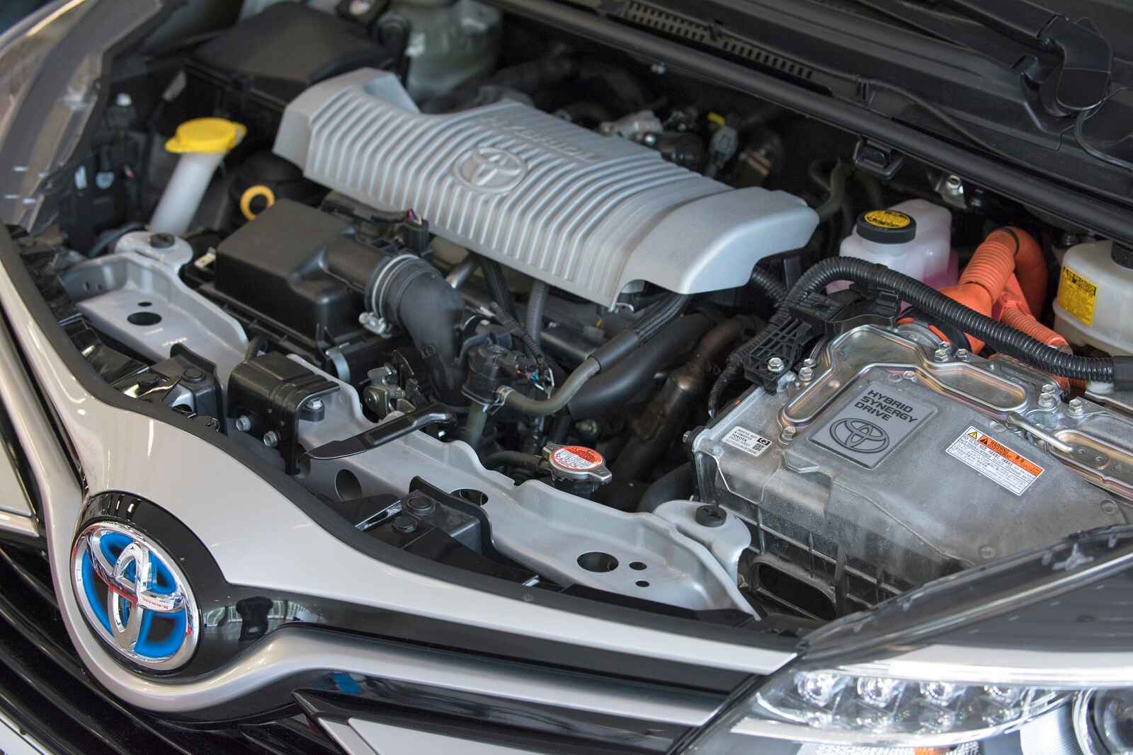 Does That Toyota Have a Timing Belt or Chain? Use This Chart - MotorBiscuit