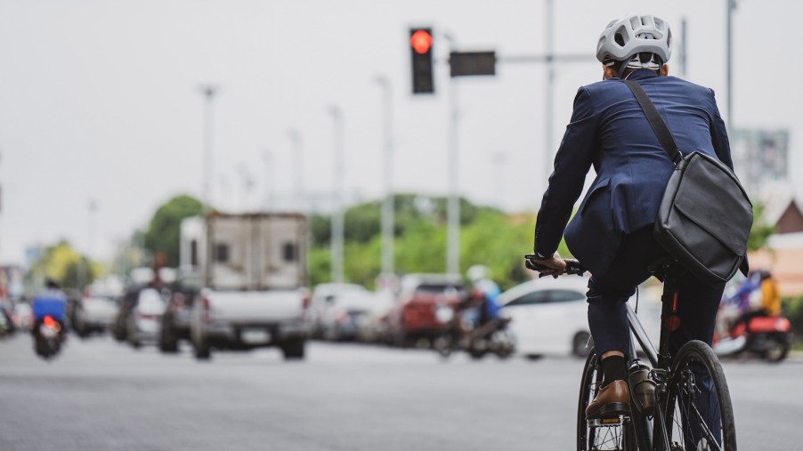 Here’s What to Do if a Slow Bicycle Is Hogging the Entire Lane