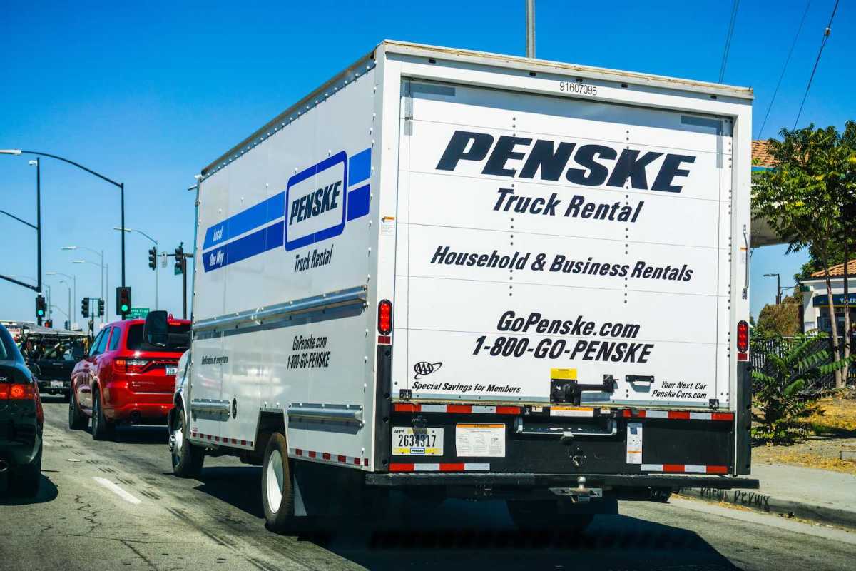 Why Do So Many Rental Trucks Have Plates From Indiana?