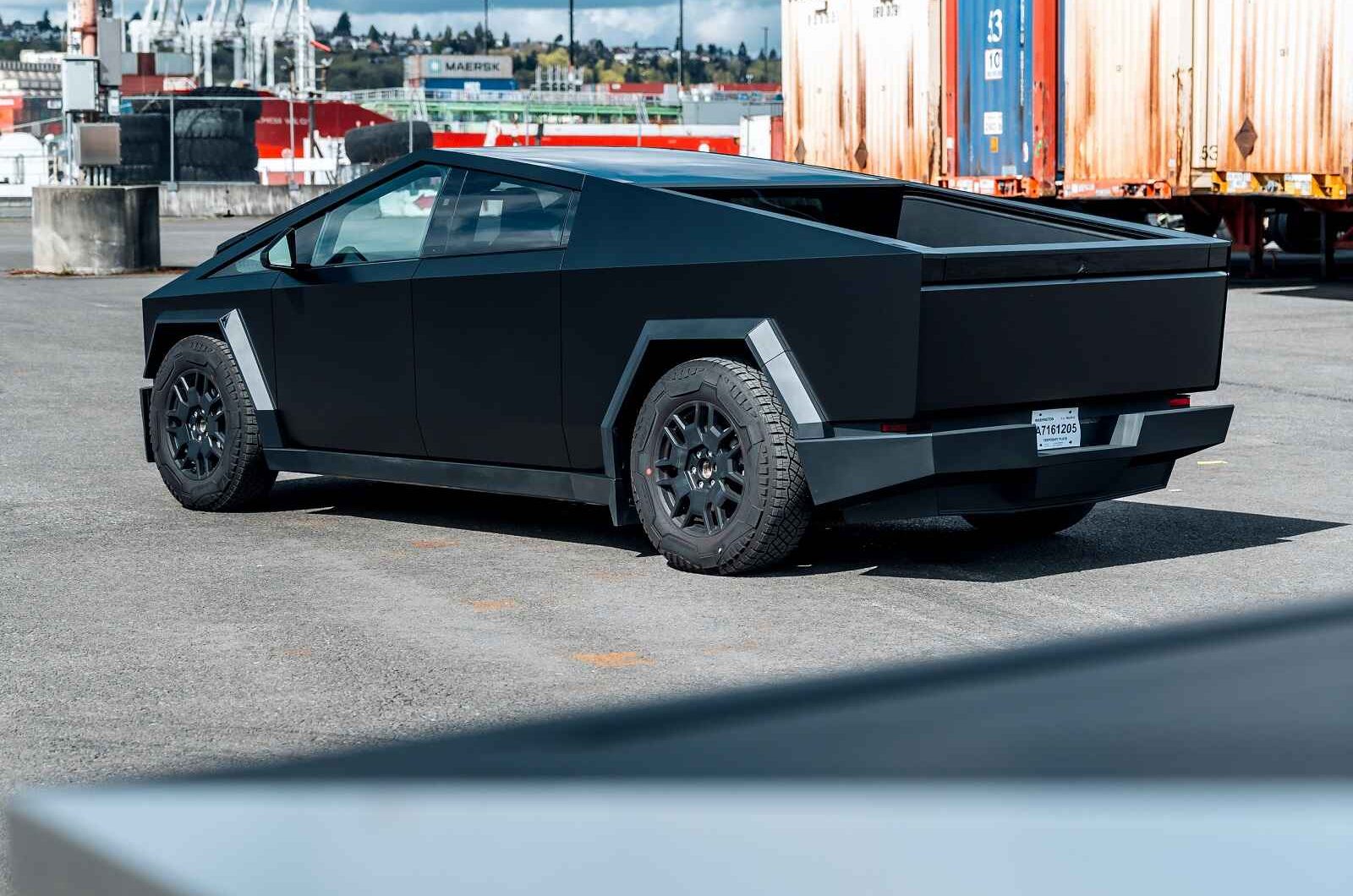 Cybertrucks Are Being Converted to Police Cars - MotorBiscuit