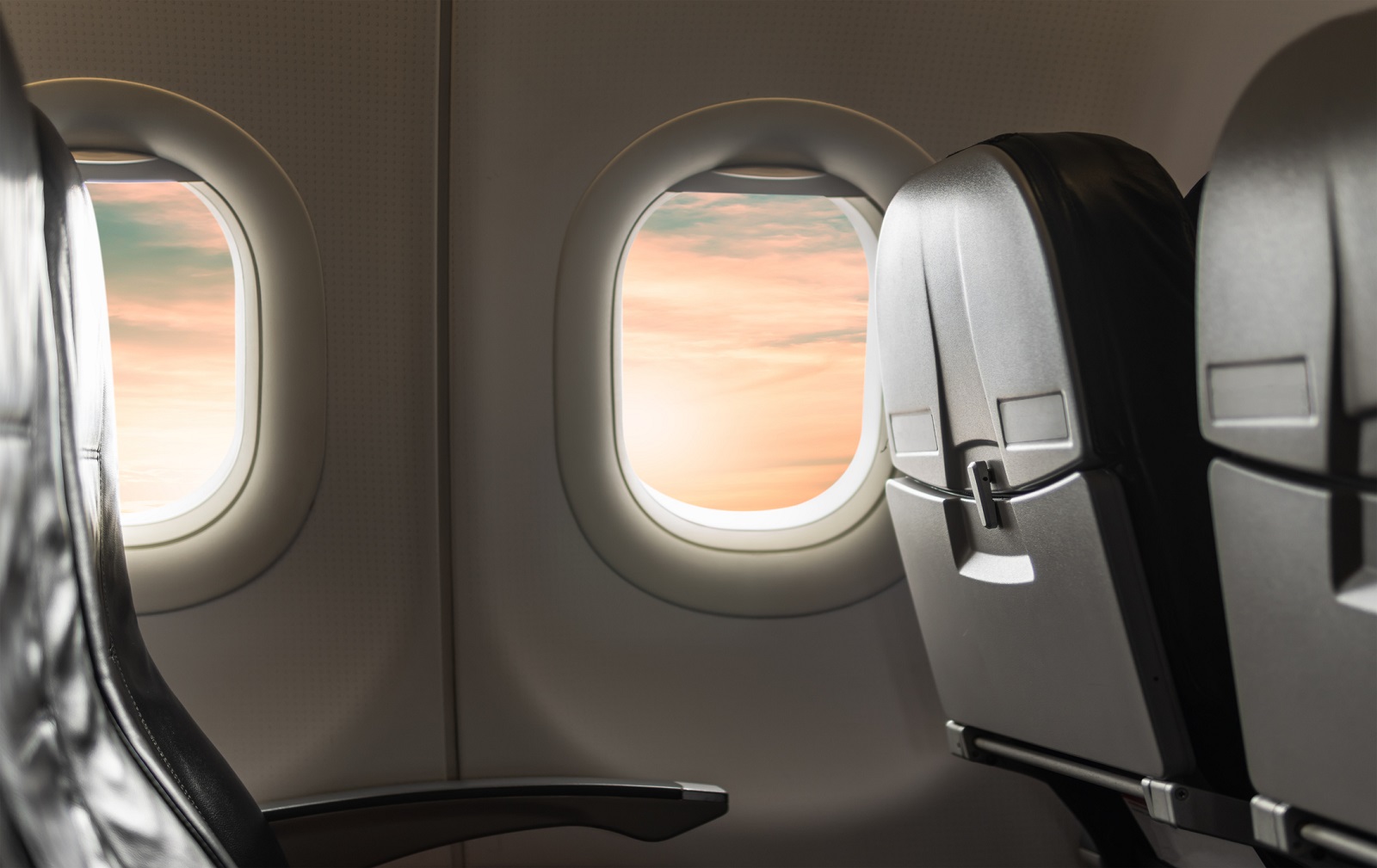 Aircraft mechanic helps us understand what actually happens when a ...