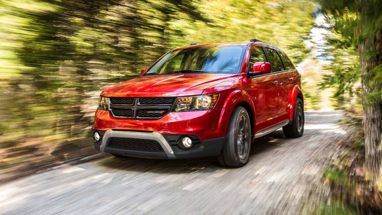 The NHTSA Plans to Investigate 1 Million Dodge SUVs Over Faulty Locks ...
