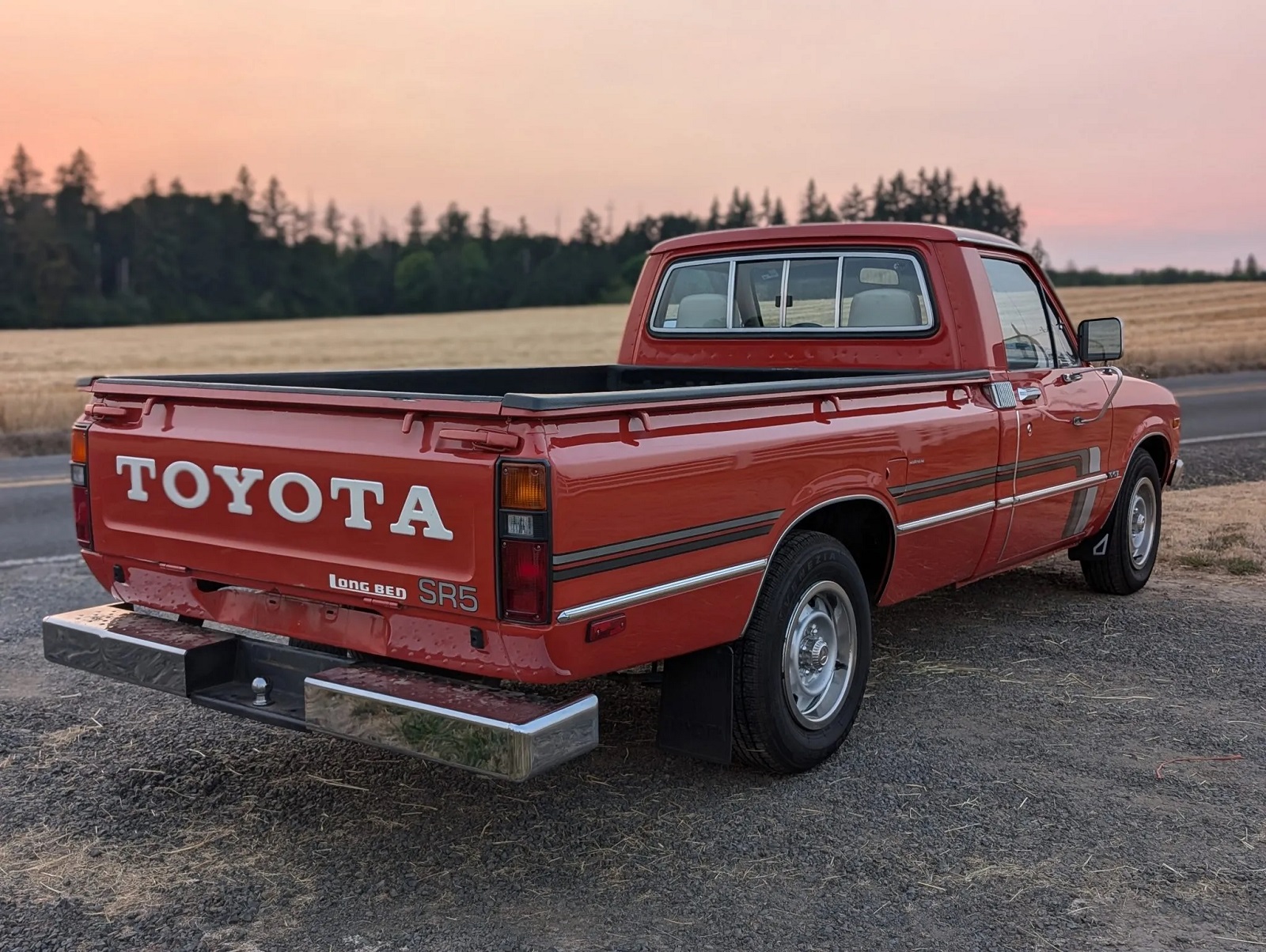 80s Toyota Trucks 1985 Toyota Pickup 2WD : R/vintagejapaneseautos