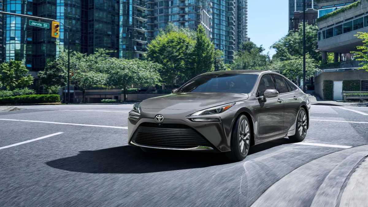 Toyota has a plan to improve the Mirai