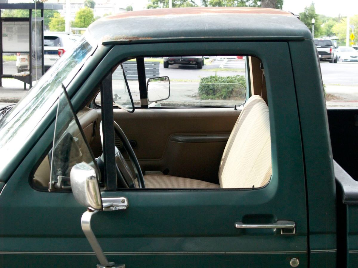 3 forgotten car features that need to make a comeback