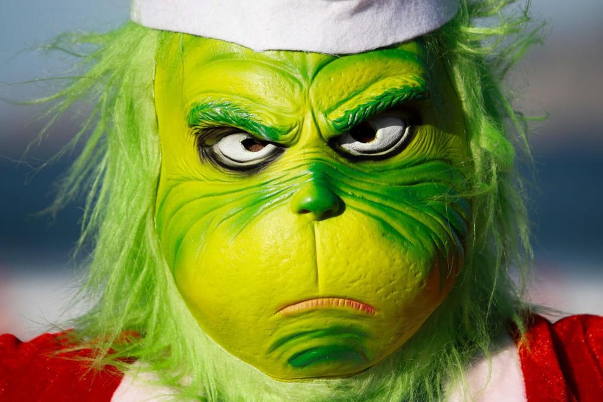 Real-life Grinch: Criminal steals GMC Yukon full of North Carolina ...