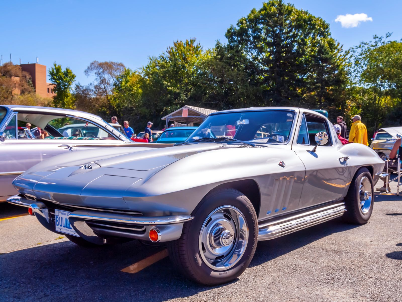 Sleuths took a family's vintage Corvette, social media brought it back ...