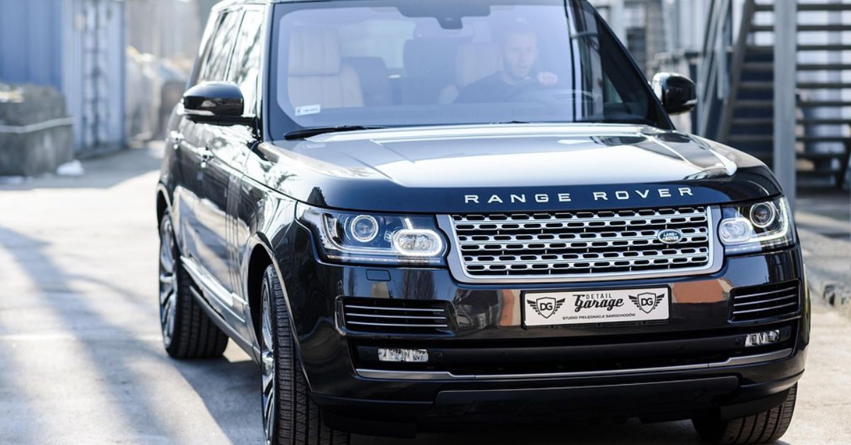 10 Facts About The Makers Of Range Rovers - MotorBiscuit