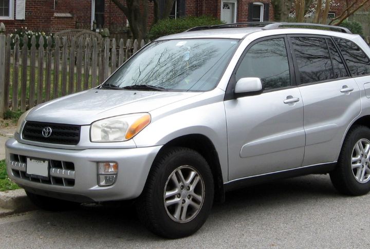 10 Toyota RAV4 Model Years With Very Different Reputations