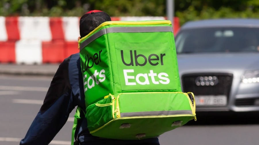 Florida man has a $12k bond after attacking an Uber Eats driver over an ...