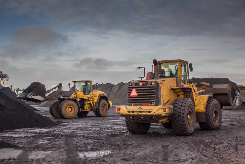 Police chasing bucket loader recruit more construction equipment for ...