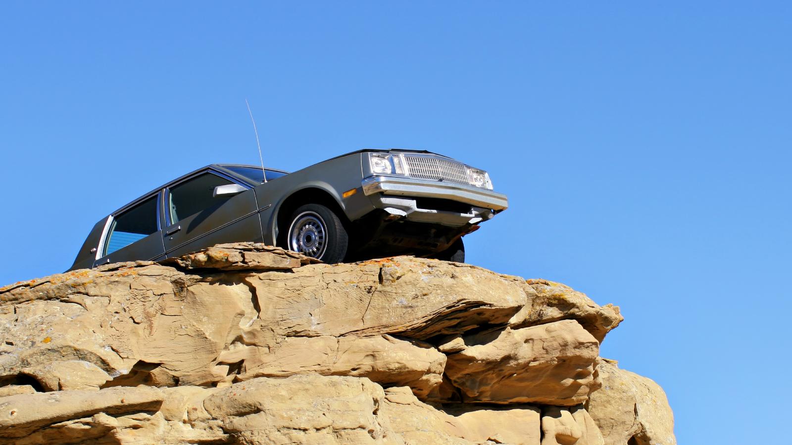 Nevada police found a drunk driver's SUV dangling from a ledge in Las Vegas