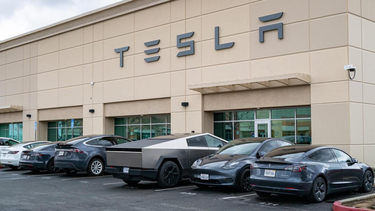 Georgia woman has an $11k bail after causing $20k worth of damage at a ...