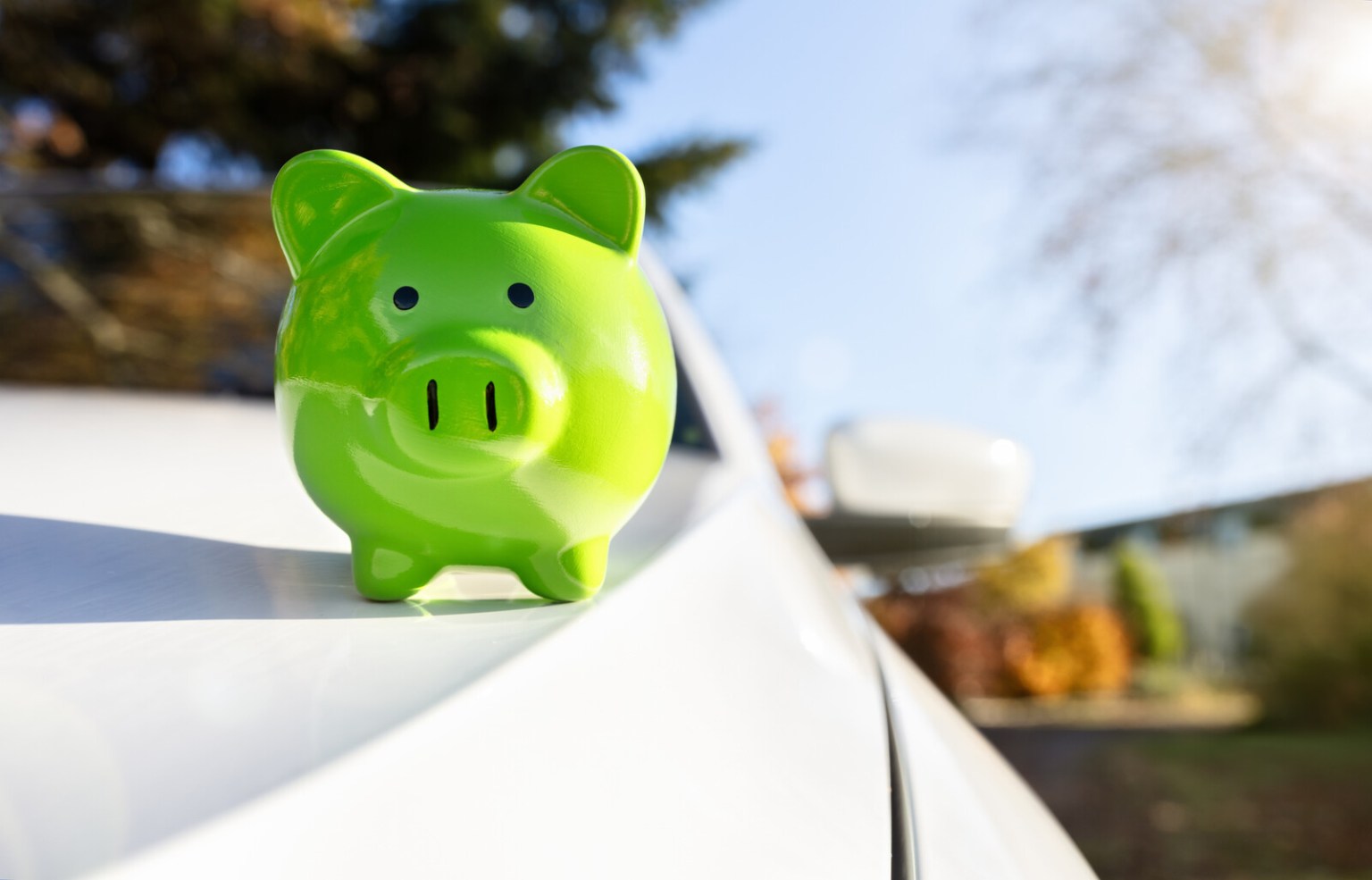 There really is a sweet spot to trade in your car before it loses too ...