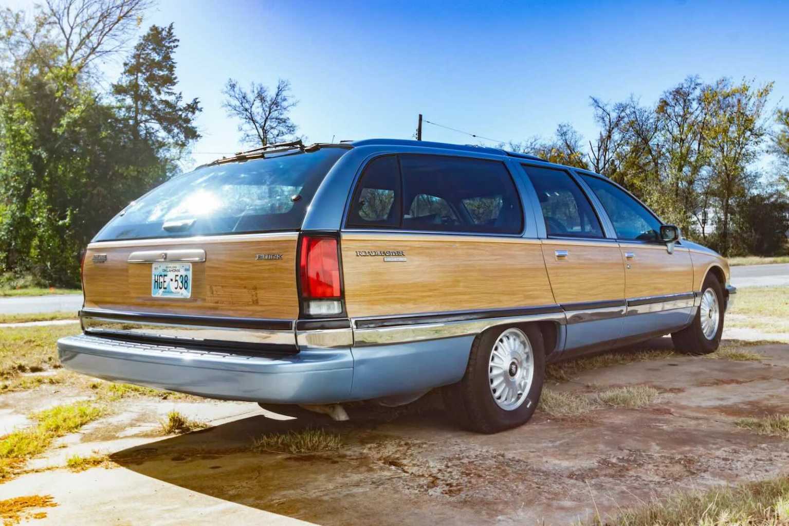 The 90s Buick Roadmaster was the ultimate station wagon--and collectors are catching on