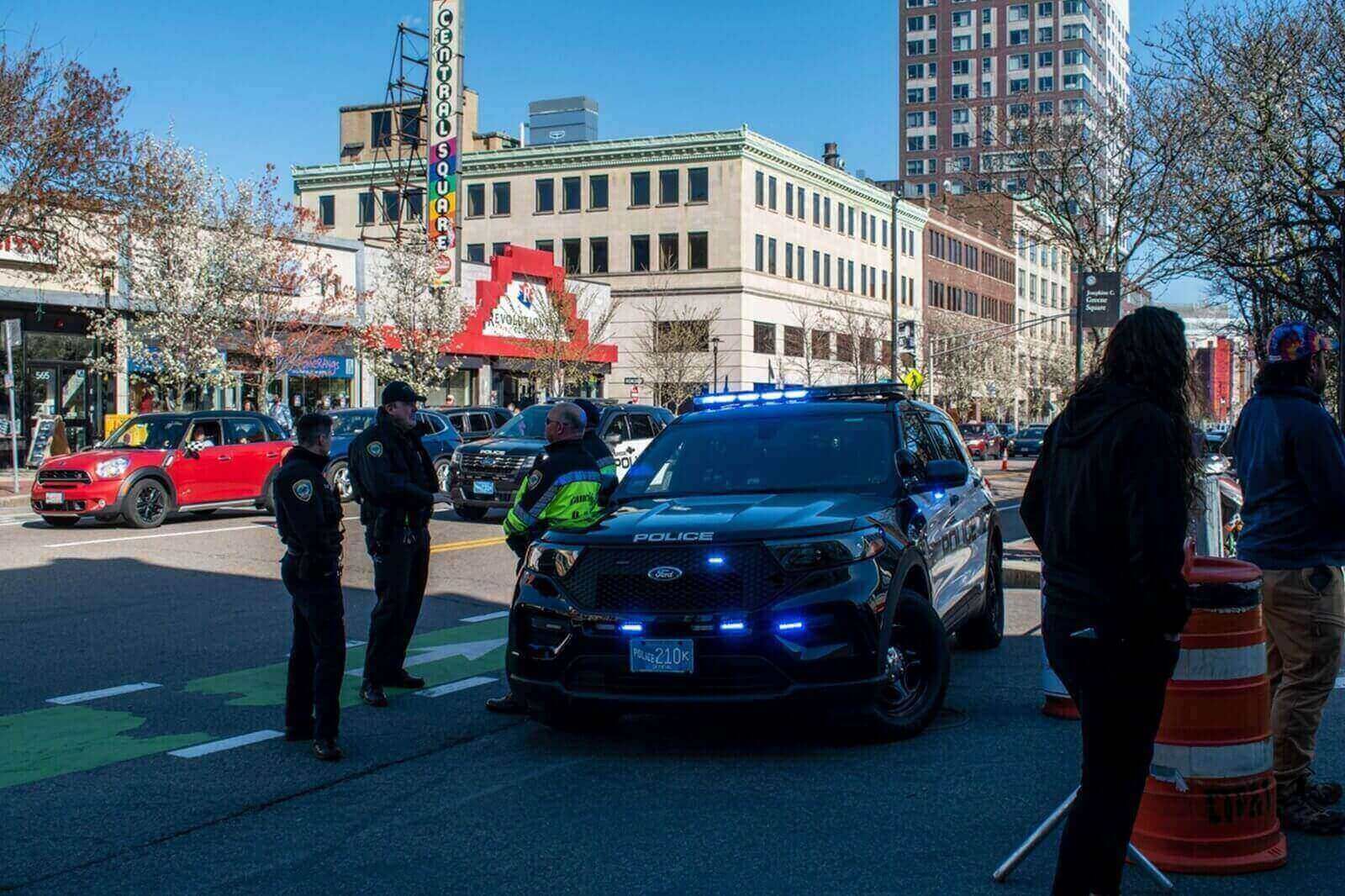 Massachusetts police officer in hot water over DUI crash, but a gun ...