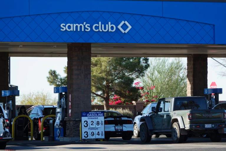Walmart Sam’s Club pouring diesel from gas pumps strands motorists