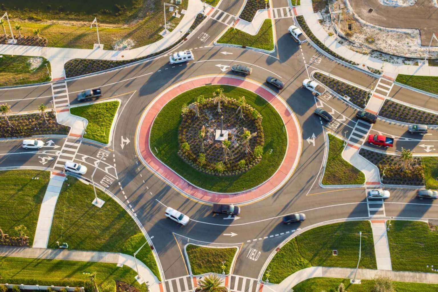 Video: American drivers continuously fail to figure out this easy, straightforward roundabout