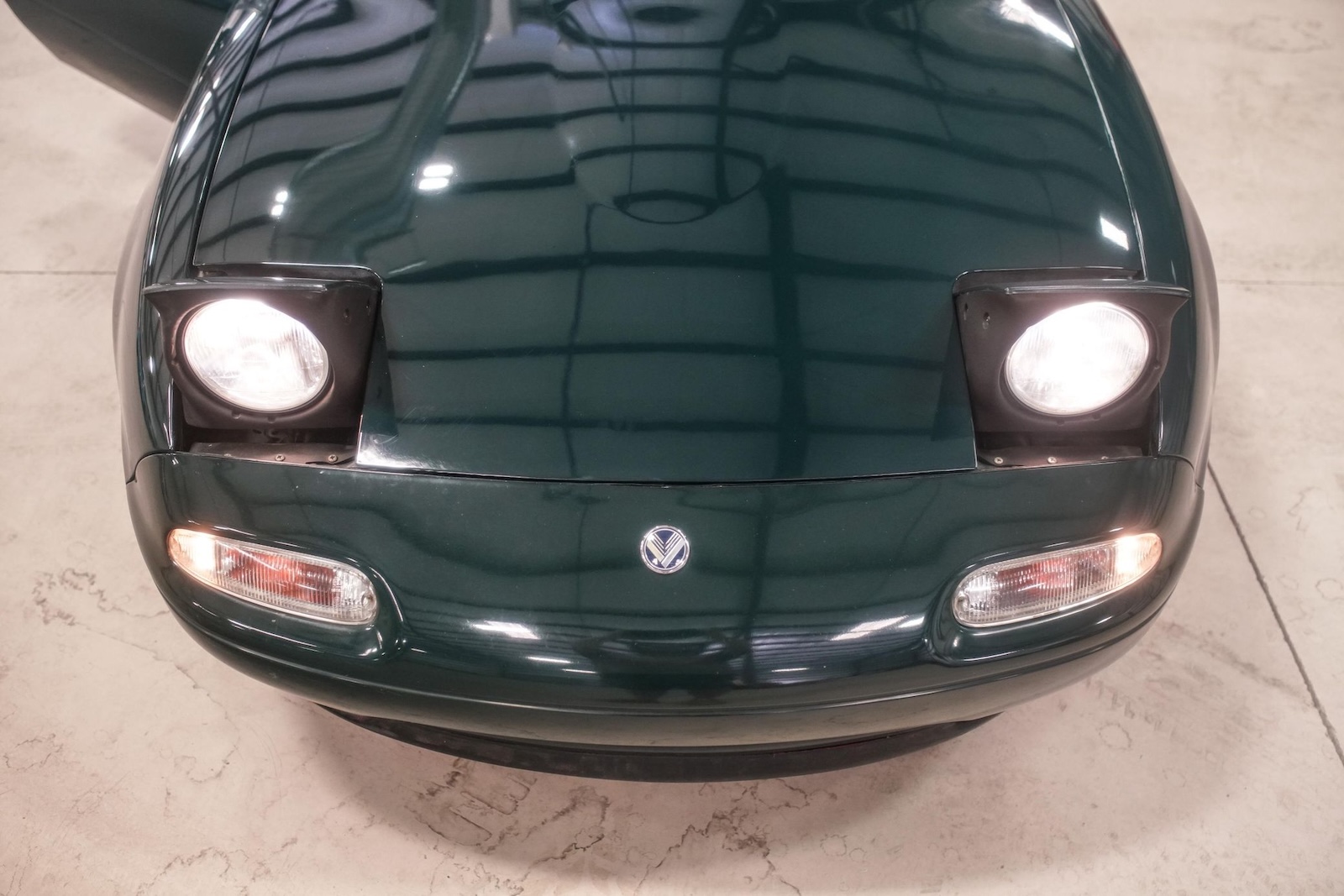 This Unique 'Eunos' Roadster Is Not a Mazda Miata (Sort Of)