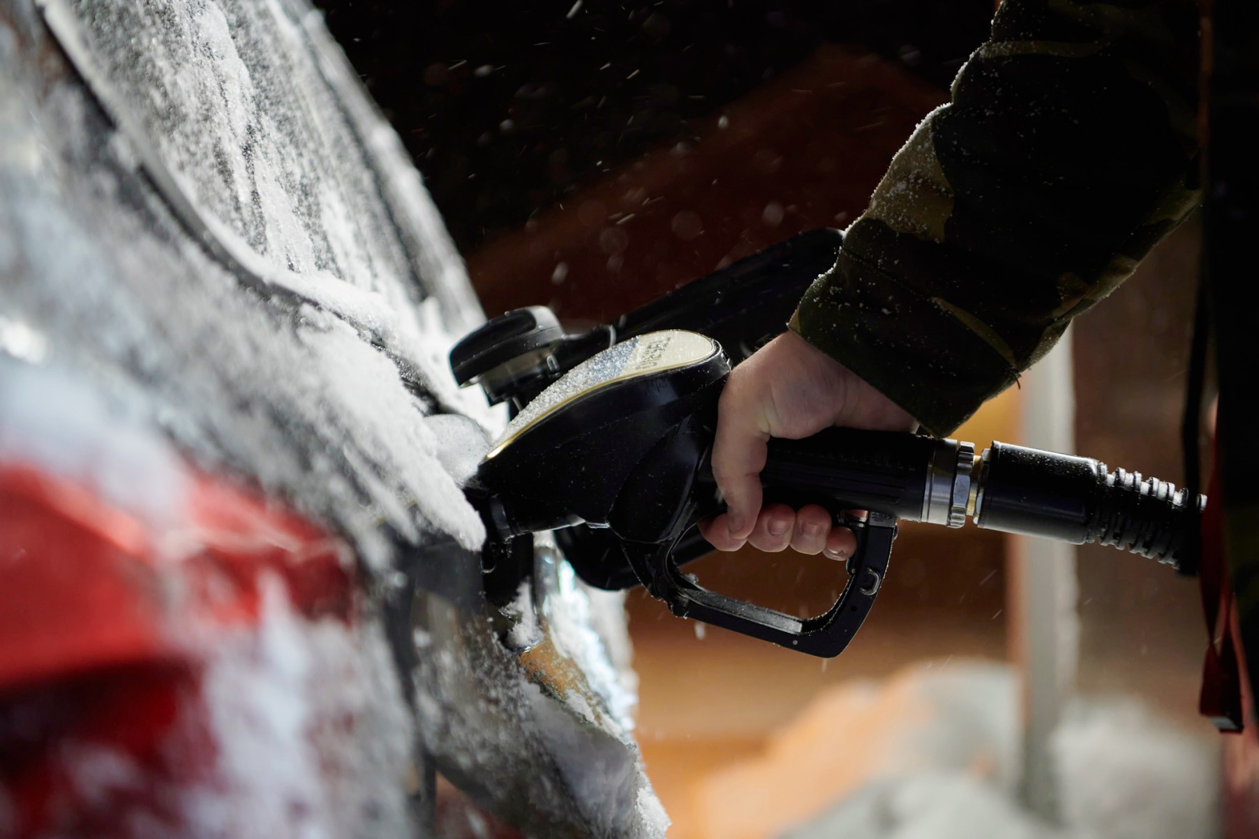 Here’s Why Gas Stations Switch to Winter Fuel