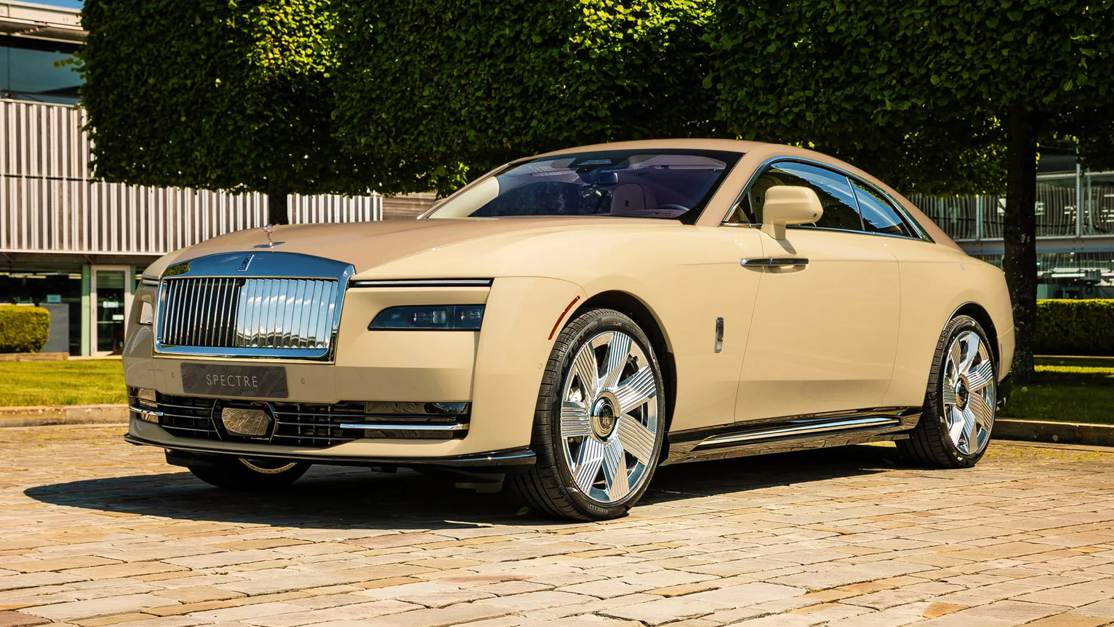 Someone With Way Too Much Money Commissioned a One-of-a-Kind Rolls ...