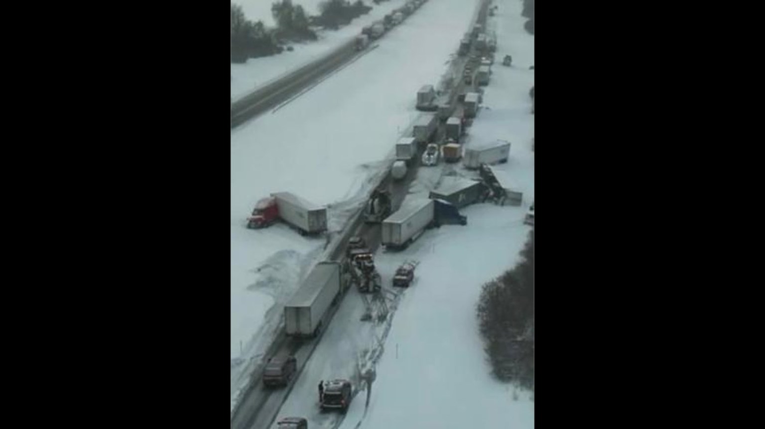 'Worst Thing I’ve Ever Seen' 40-Vehicle Pileup Shuts Down New York ...
