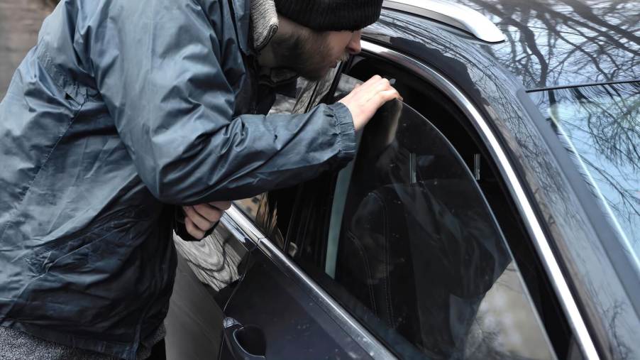 Plane passengers harassed woman for refusing to give her seat to a ...