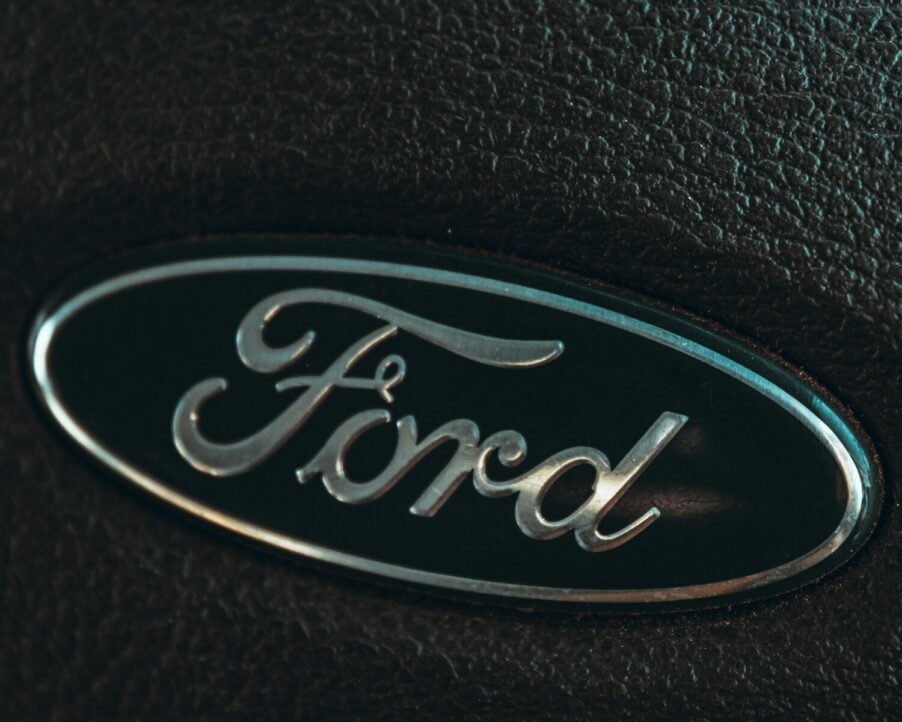 Ford Recalls 2025-2026 Mavericks Because the Moonroof Glass Could ...