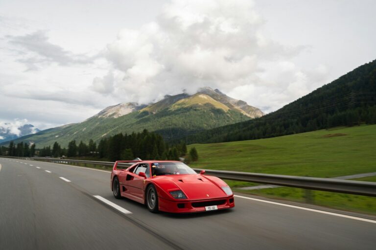 Lewis Hamilton Wants to Build the Ultimate Manual Ferrari F40 Successor ...