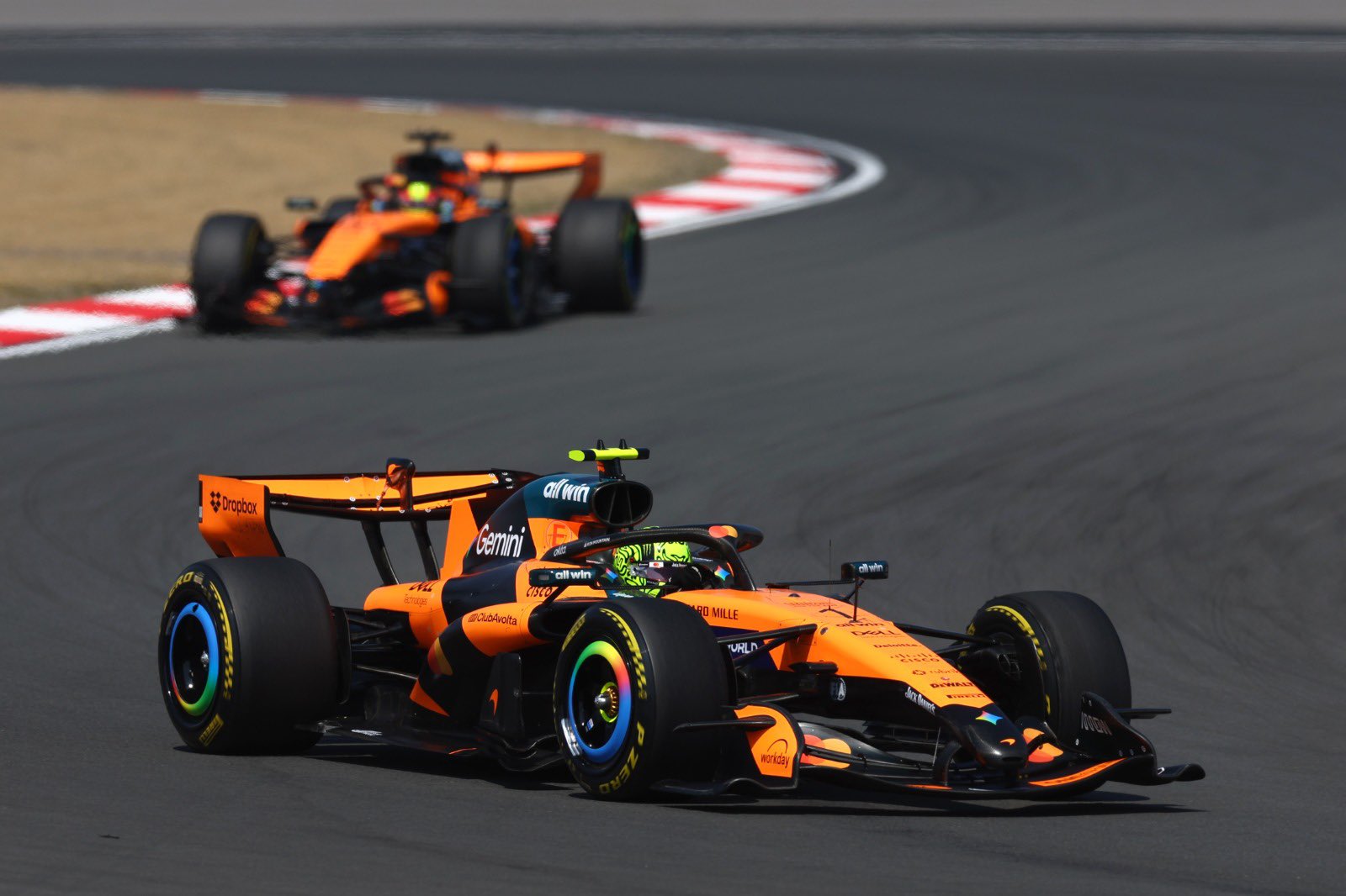 McLaren F1 Boss Breaks Silence on Ferrari Move Speculation For ...