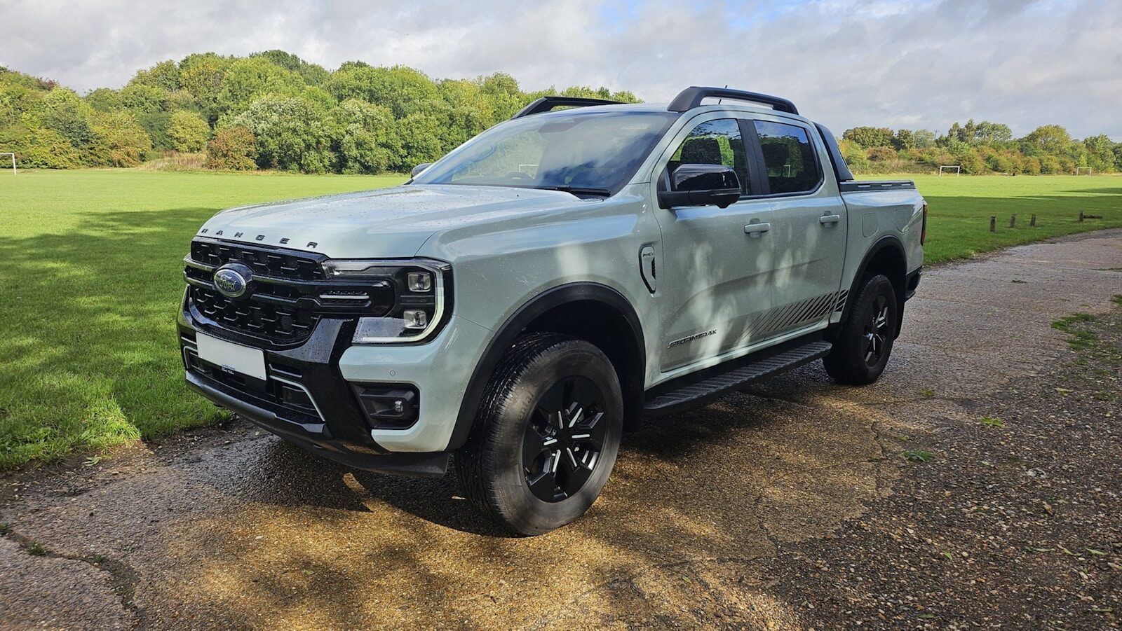 Ford Recalls 140,201 Ranger Pickup Trucks Because The Sunvisor Could ...