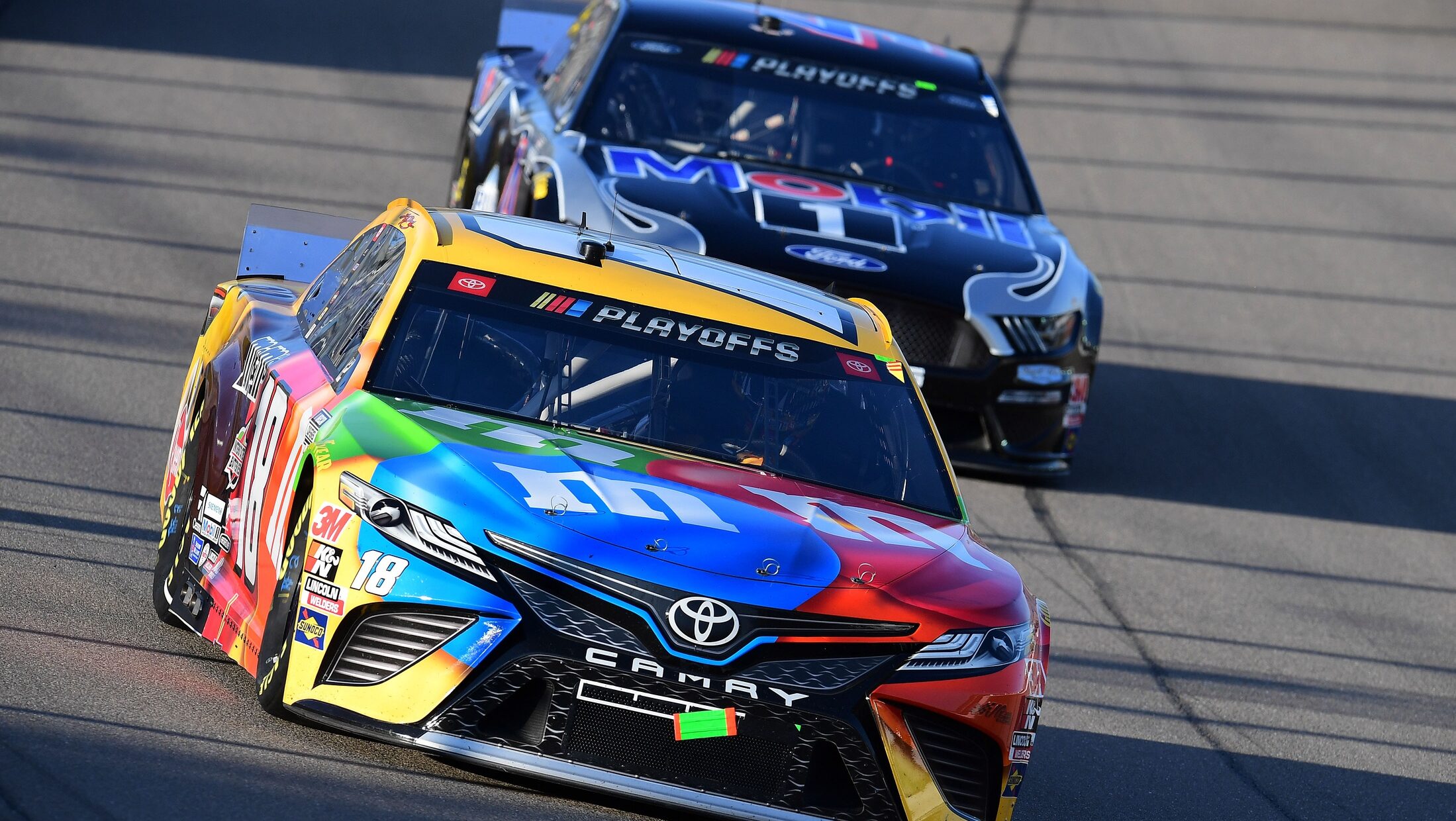 Kevin Harvick Compares Kyle Busch Death to Dale Earnhardt Sr.