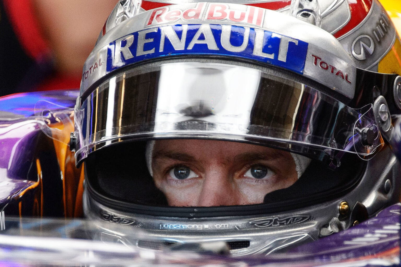 The Counter-Intuitive Driving Secret That Made Sebastian Vettel ...