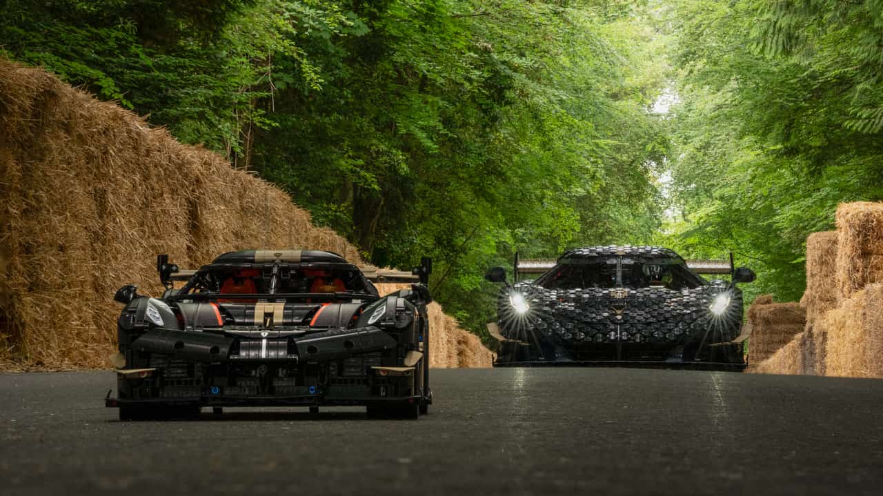 Lego Just Built a 1:1 Scale Koenigsegg That Hits 69 MPH—Without a ...