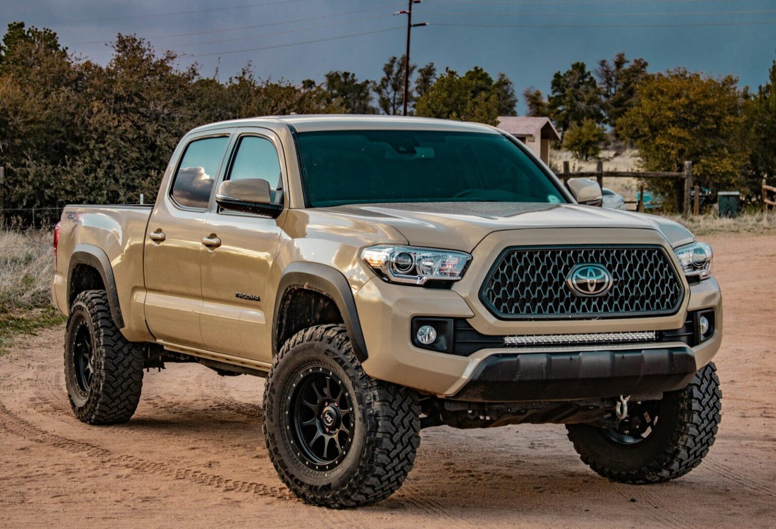 Ram Trucks' Major Website Blunder Promotes the Toyota Tacoma, and ...